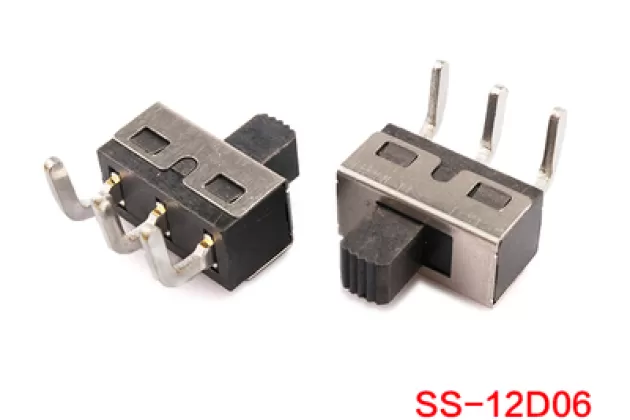 Công tắc gạt 3P SS-12D06 1P2T